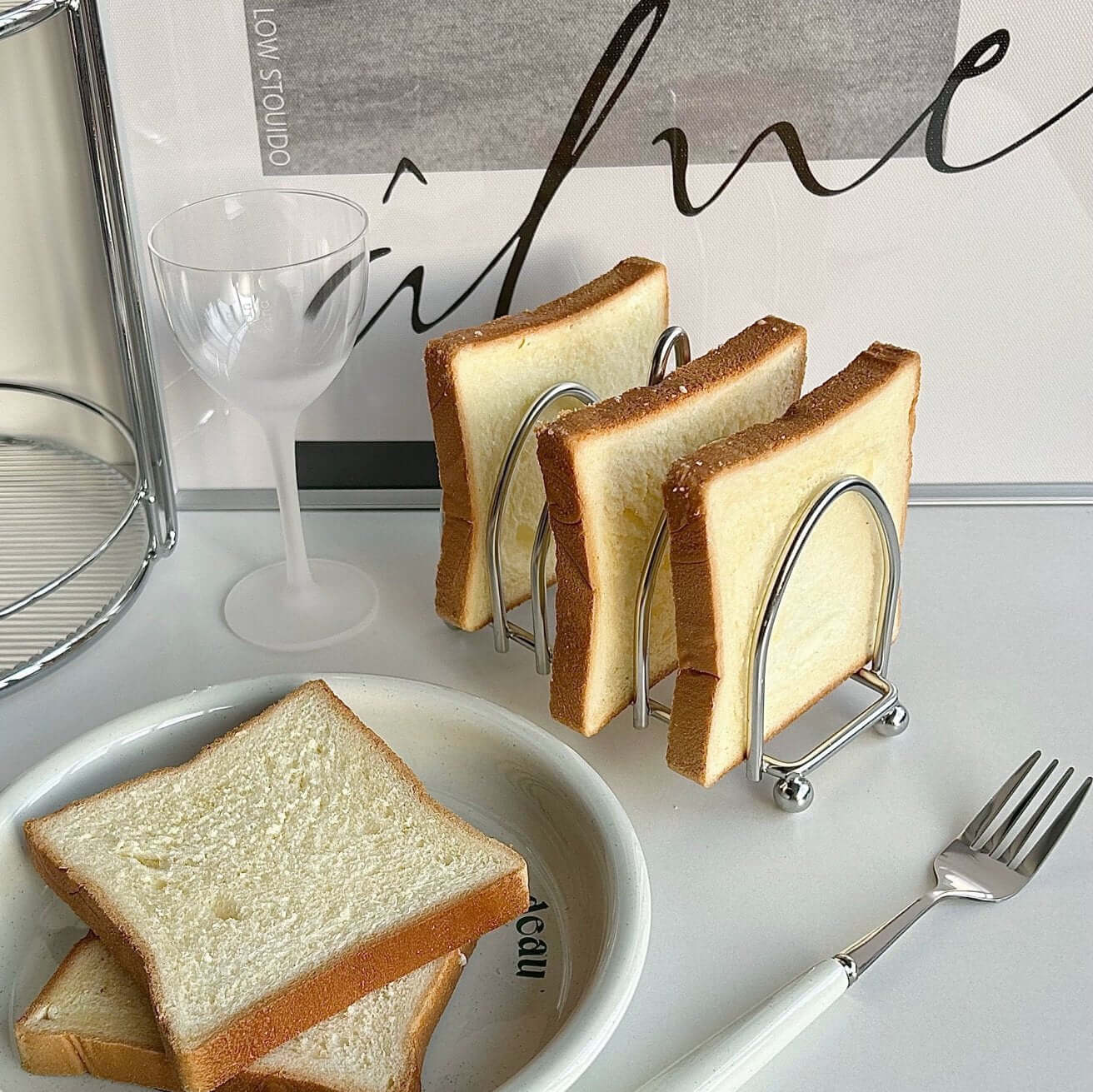 Elegant Stainless Steel Toast Holder – LoveÉcru