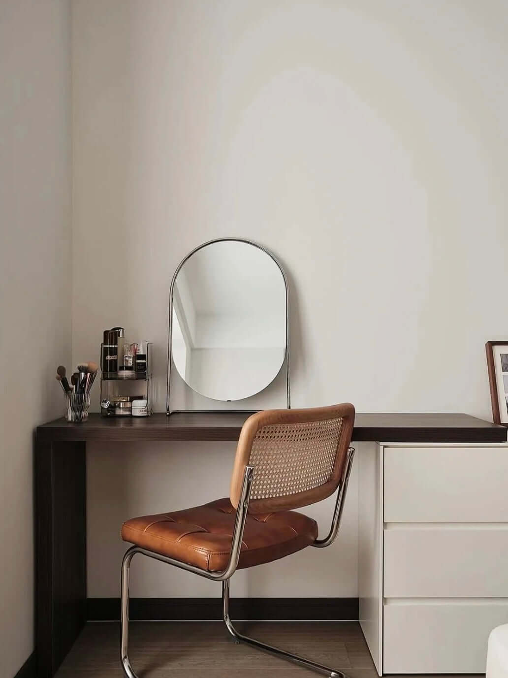 Minimalism Steel Vanity Mirror 21x34 cm LoveEcru
